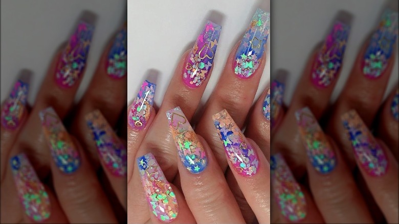 55 Glitter Nail Designs To Add Some Everyday Sparkle To Your Look