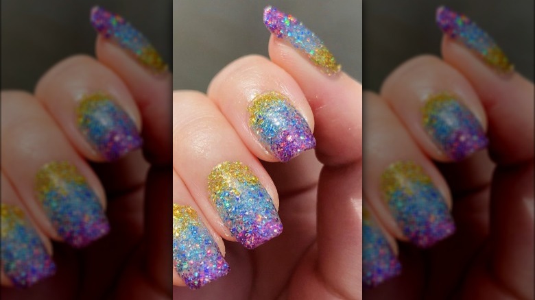 55 Glitter Nail Designs To Add Some Everyday Sparkle To Your Look
