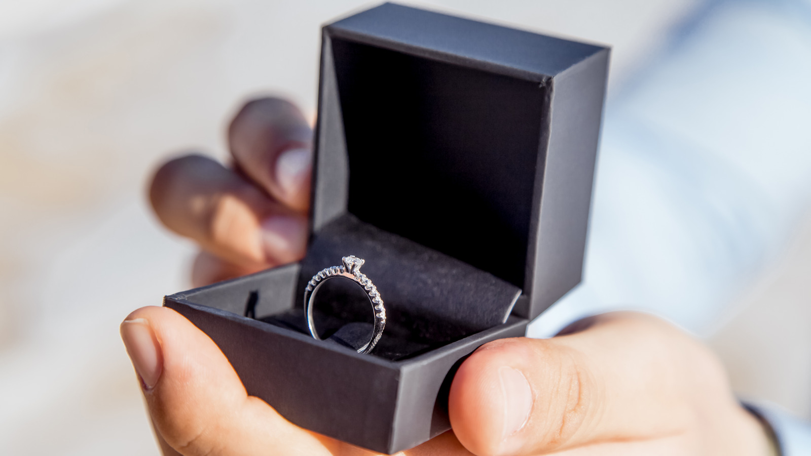 Chelsea Clinton Engagement Ring