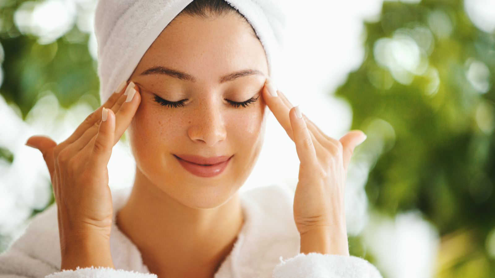 Alfalfa Is The All-Natural Ingredient Currently Dominating The Skincare ...