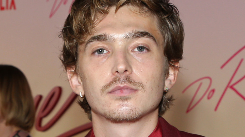 Austin Abrams Talks Approaching His Controversial Character In Do ... Austin Abrams Talks Approaching His Controversial Character In Do ...