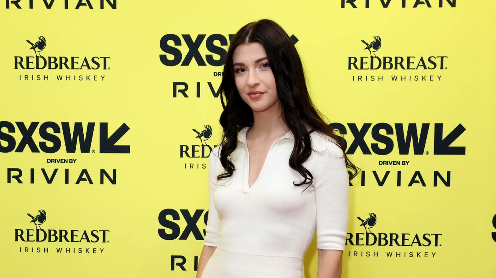 Phoebe Gates Scored Big Investments From The Kardashians For Her ...