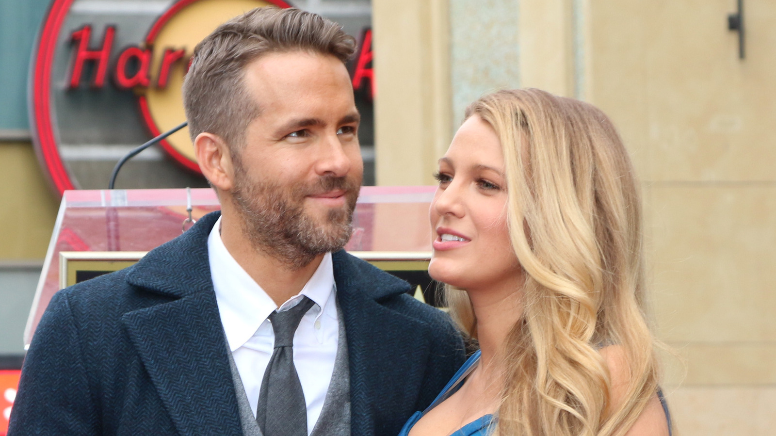 Blake Lively And Ryan Reynolds Decided To Move In Together After Only A ...