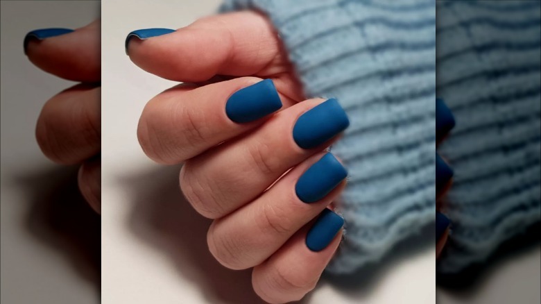 Blue Nails Are Trending Right Now, And They're The Perfect Pop Of Color