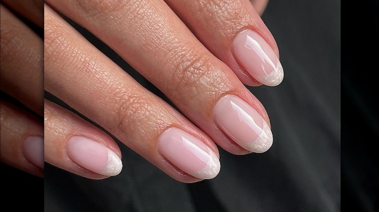 Bubble Gloss Nails Are The Perfect Minimalist Mix Between The Jelly And ...