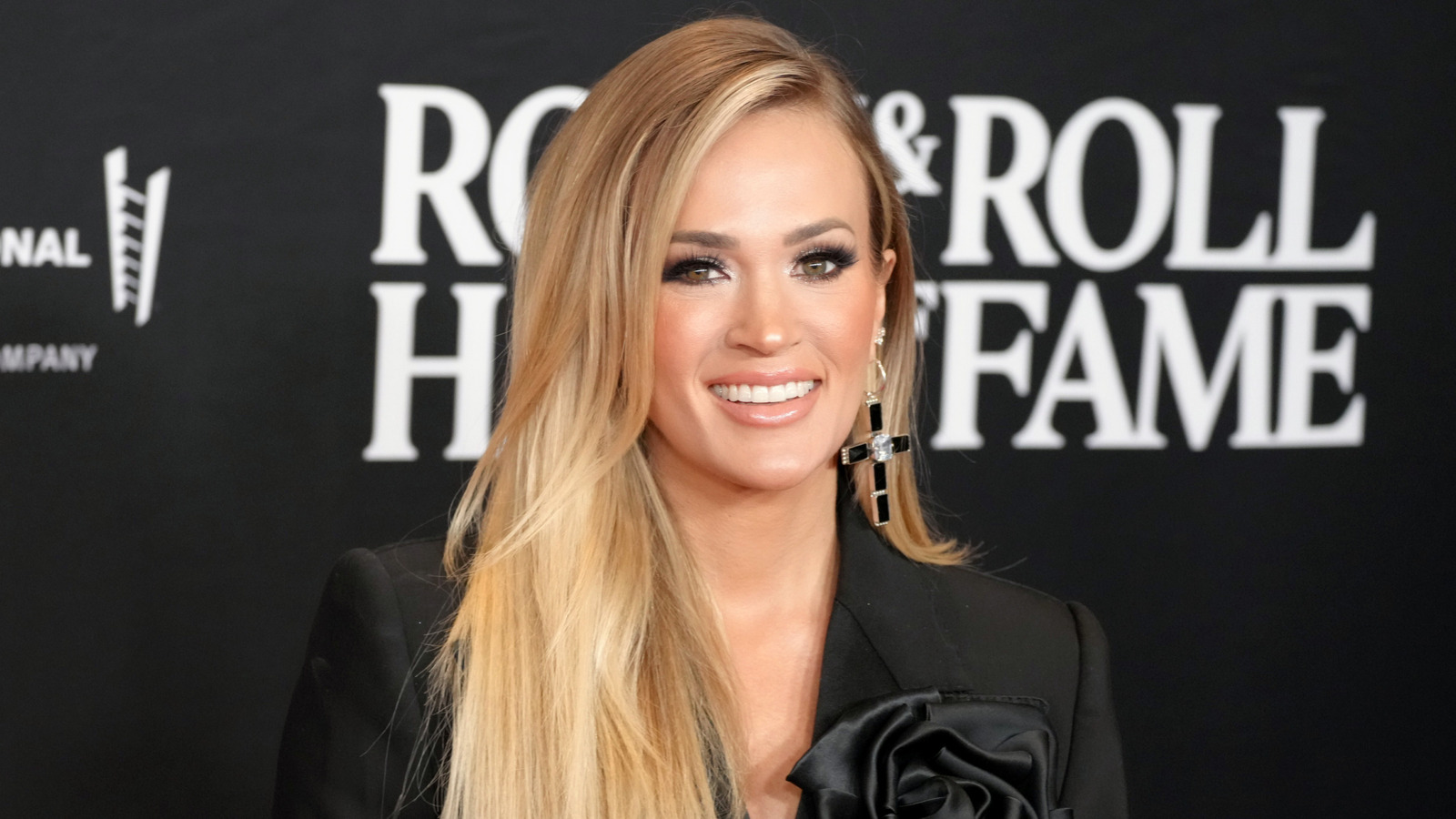 Carrie Underwood's Rumored Diva Behavior Has Landed Her In Hot Water ...