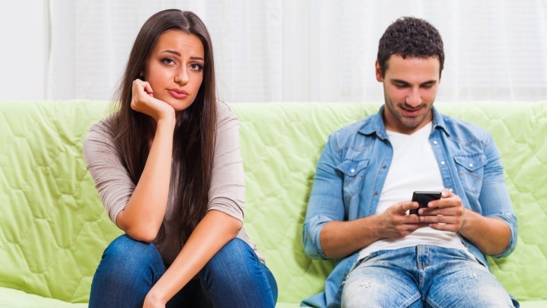 Common Flirting Fails To Avoid At All Costs