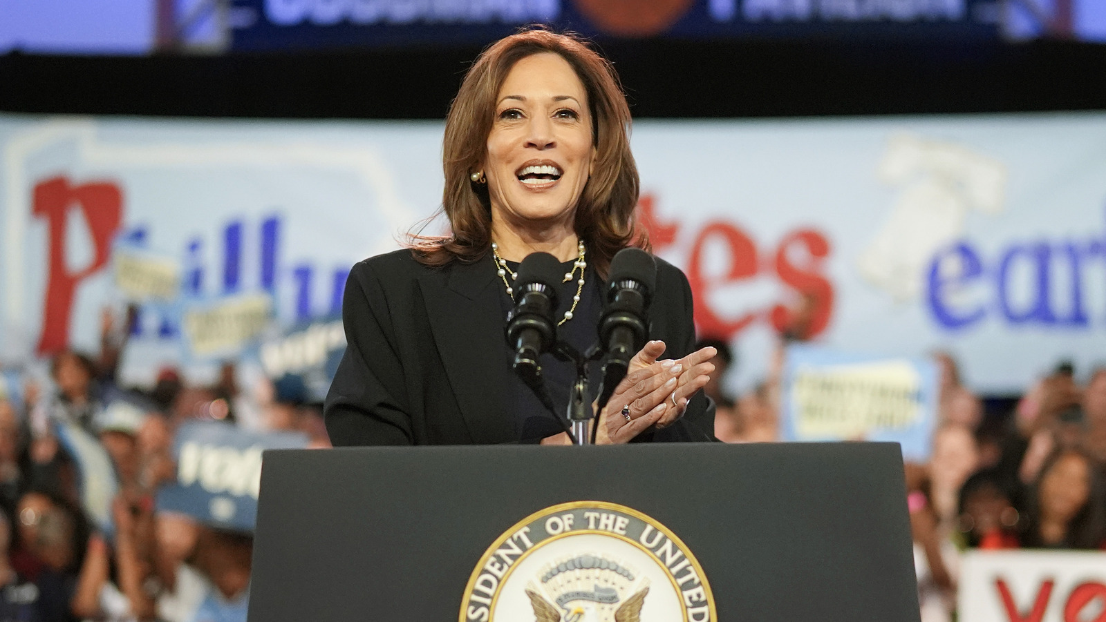 Details About Kamala Harris' Strained Relationship With Her Father
