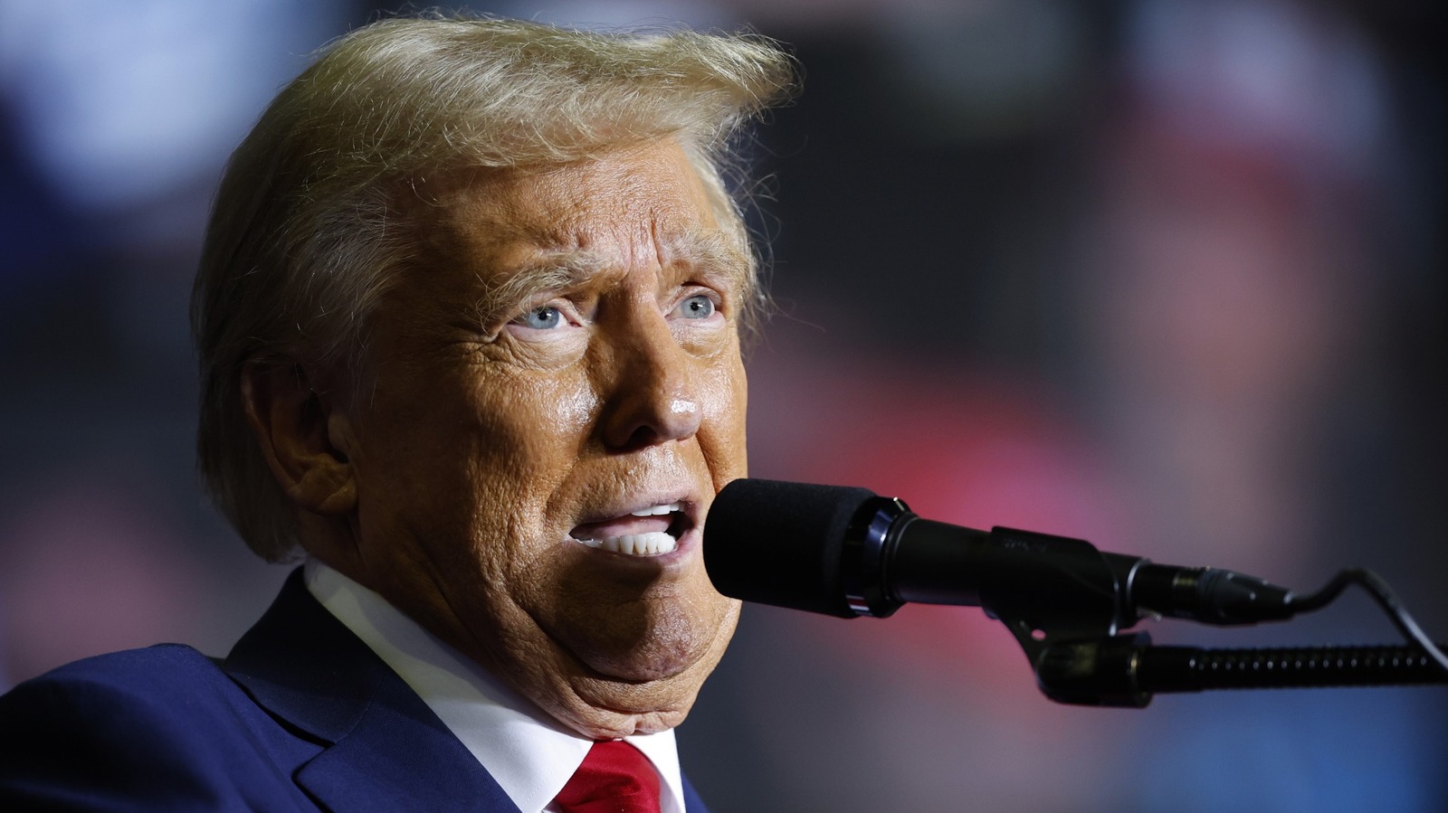 Donald Trump Is Facing Some Serious Money Problems