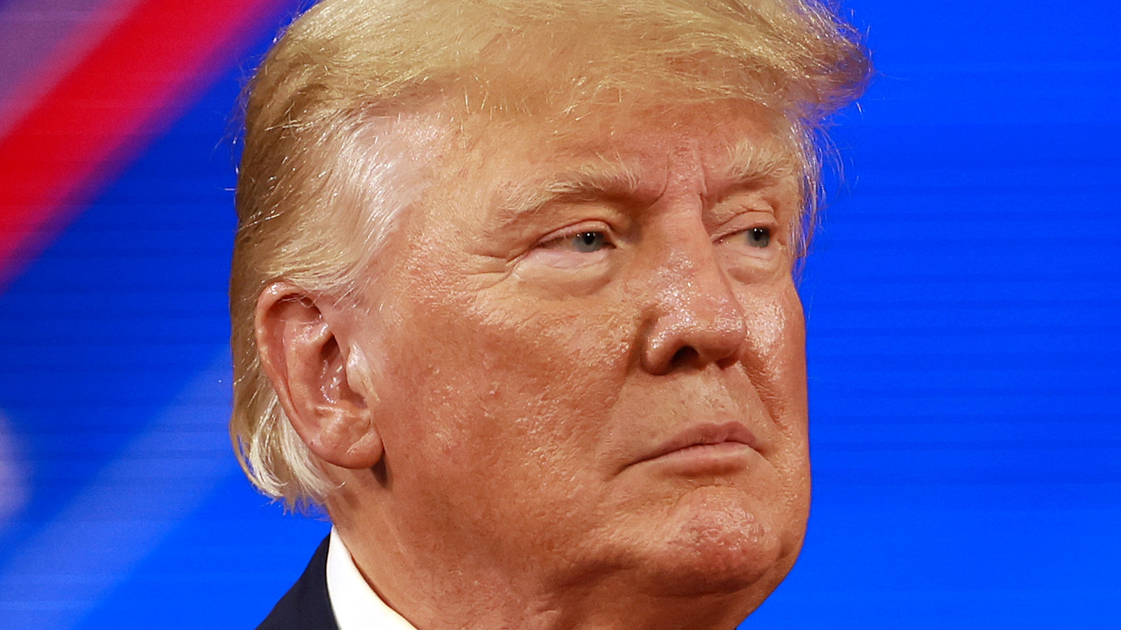 Donald Trump Lets His Technophobia Show In Joke About Barron