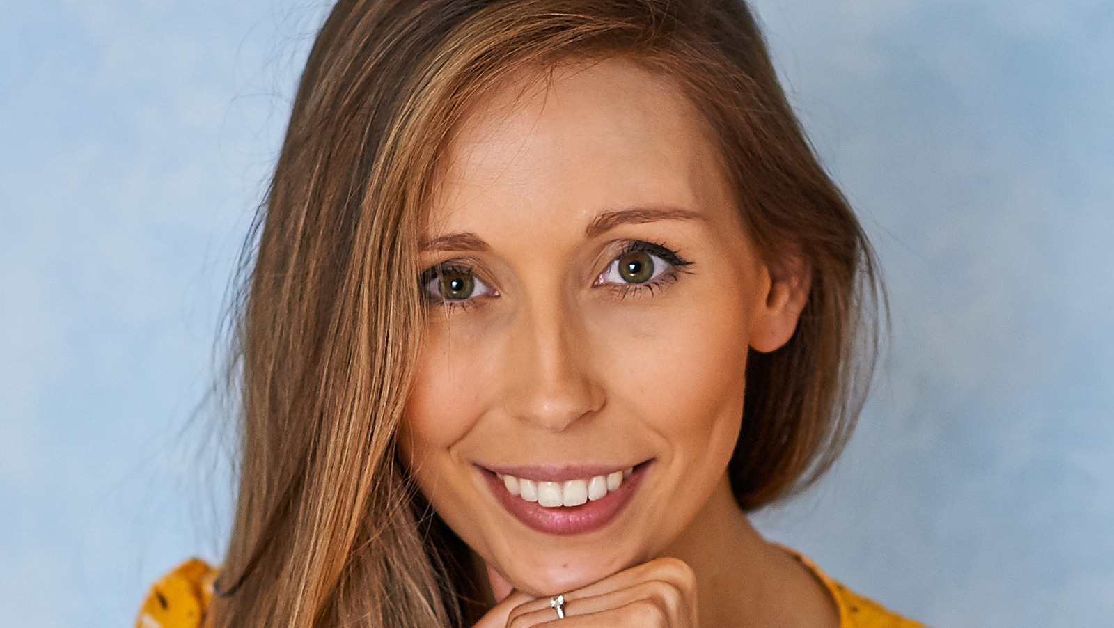 Eloise Head Of Fitwaffle On What She Typically Eats In A Day - Exclusive