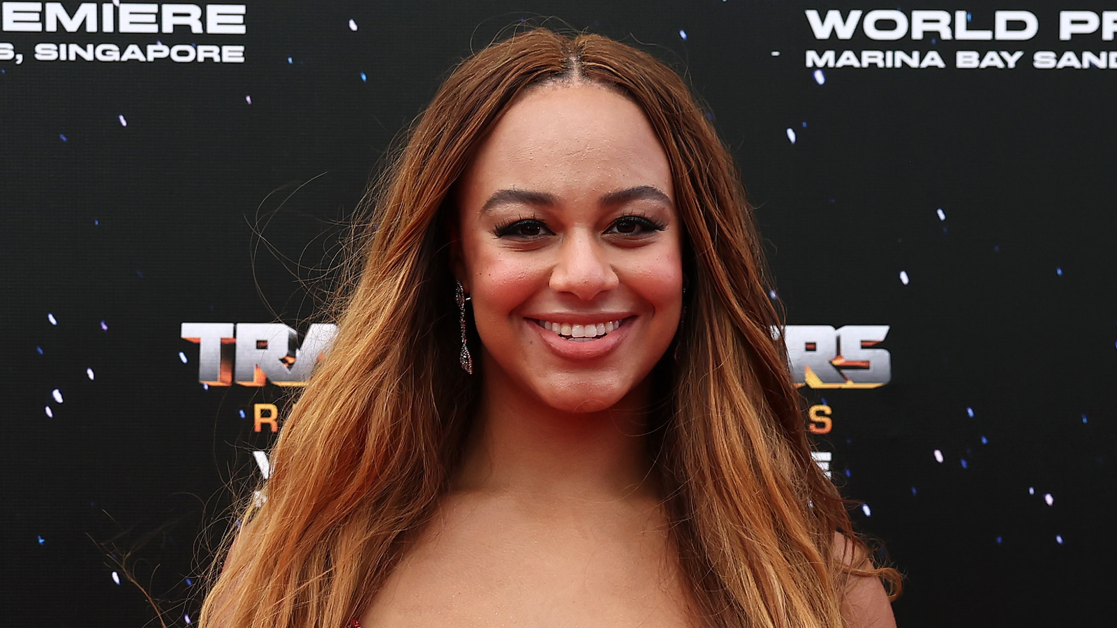 Everything We Know About Dance Moms' Nia Sioux And Gabriel Hawkins ...