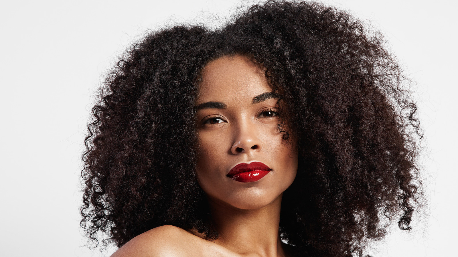 Everything You Need To Know About The Glazed Lip Trend