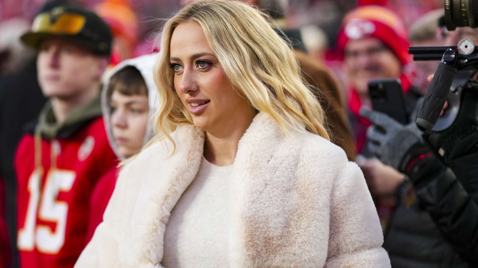 5 Outdated Outfits Brittany Mahomes Was Caught Wearing