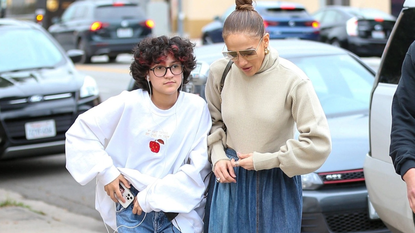 Hair Looks From Jennifer Lopez's Child Emme Muniz That Scream Independence