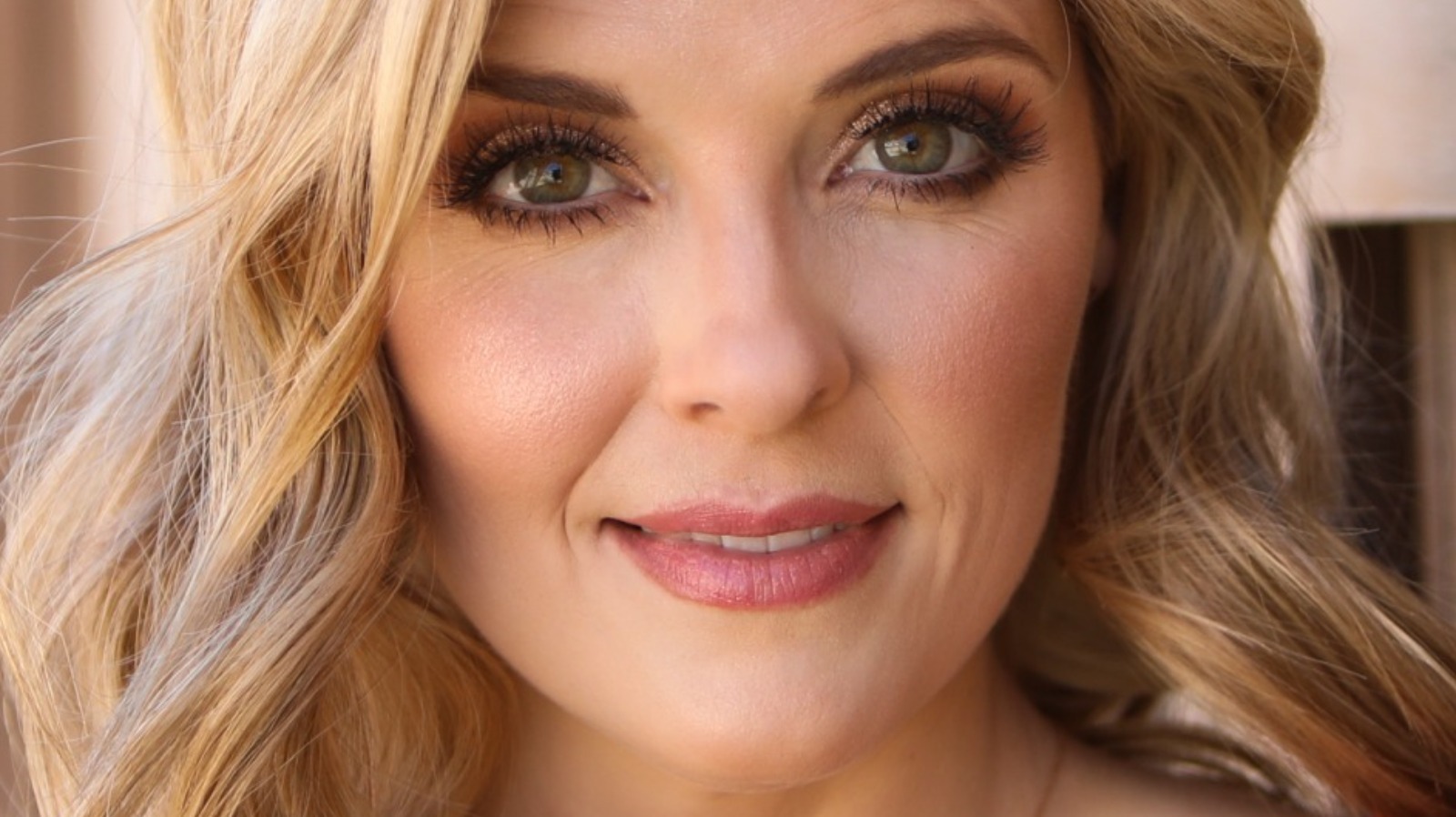 Jen Makeup Blog | Saubhaya Makeup