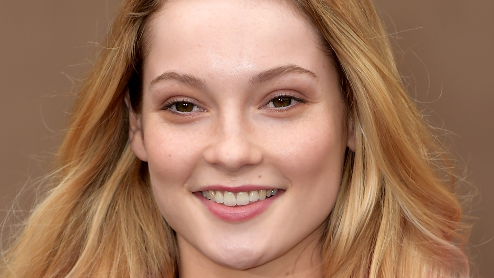 Hannah Dodd Talks Joining The Cast Of Bridgerton As A Superfan Of The ...