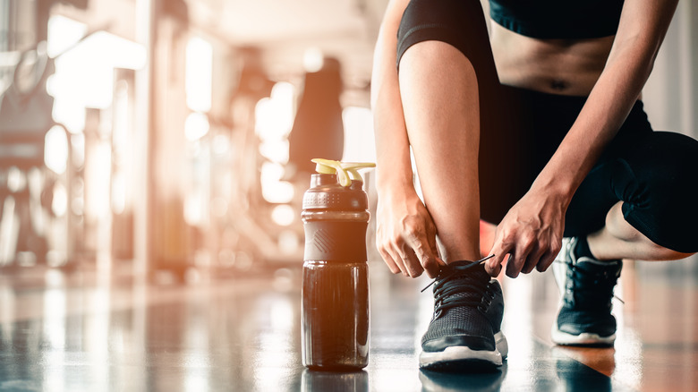 Here's How To Tell If You're Wearing The Wrong Workout Shoes