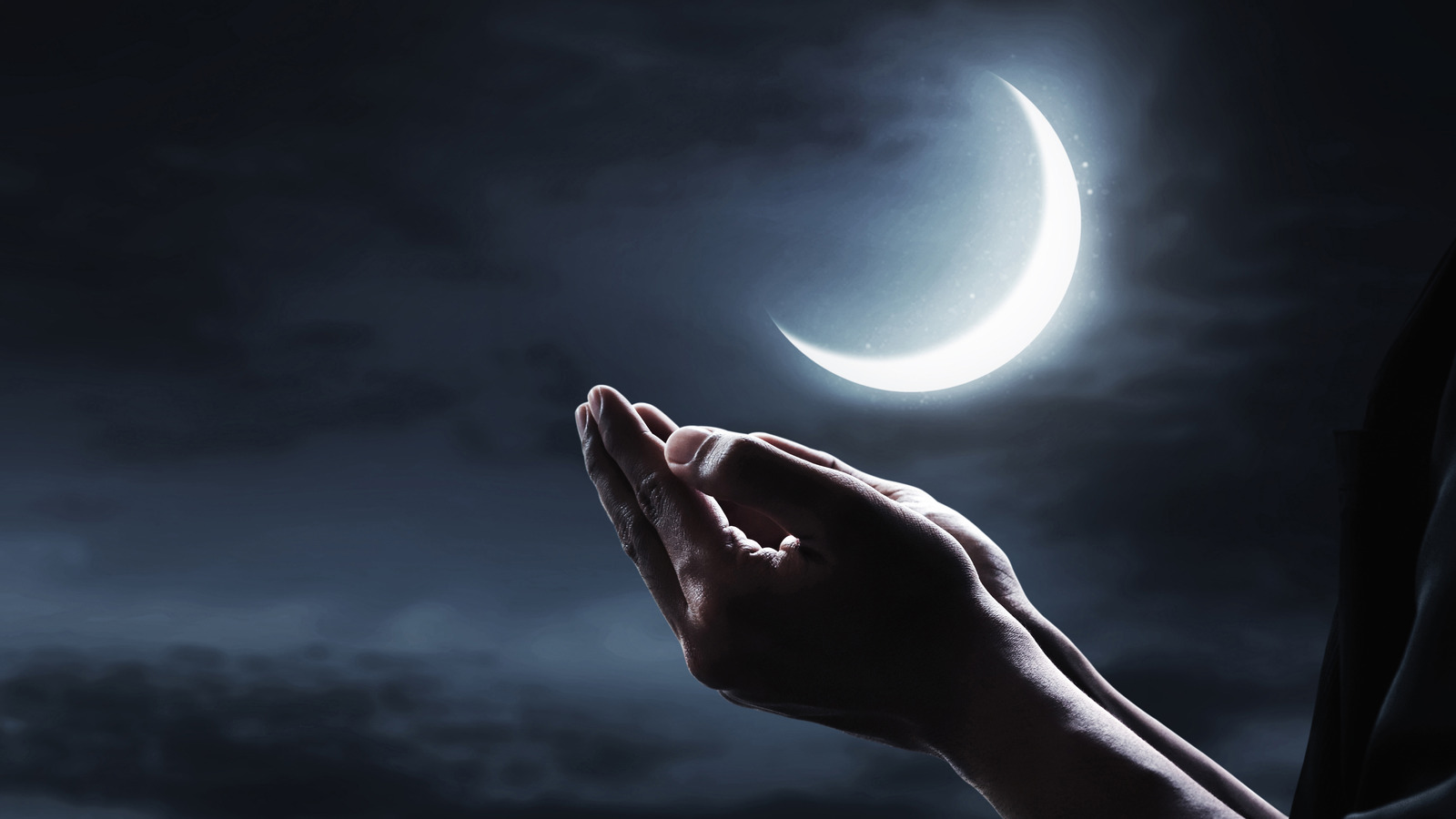 Here's What The September 7 New Moon Means For Earth Signs