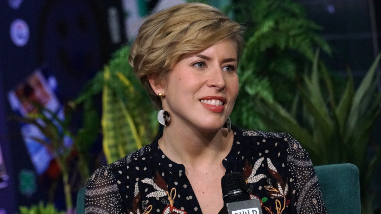 HGTV's Erin Napier Proved Her Team Is Like Family With Sweet PSA