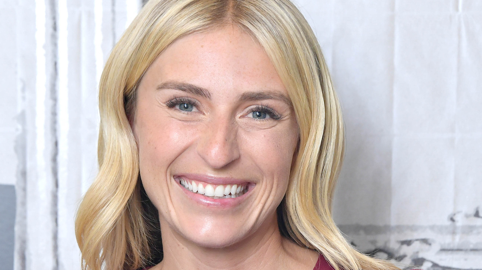 HGTV's Jasmine Roth Gets Candid About The Scary Birth Of Her Second ...