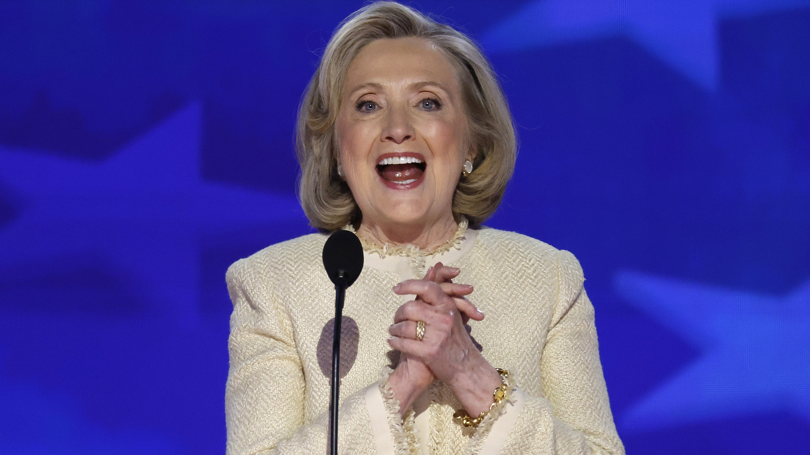 Hillary Clinton's DNC 2024 Attack On Trump's Sleepy Courtroom Behavior ...