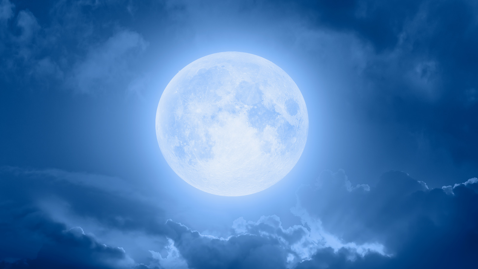 How The February 1 New Moon Will Affect You If You're An Aries