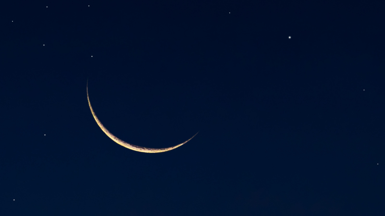 How The January 2 New Moon Will Affect You If You're An Aquarius
