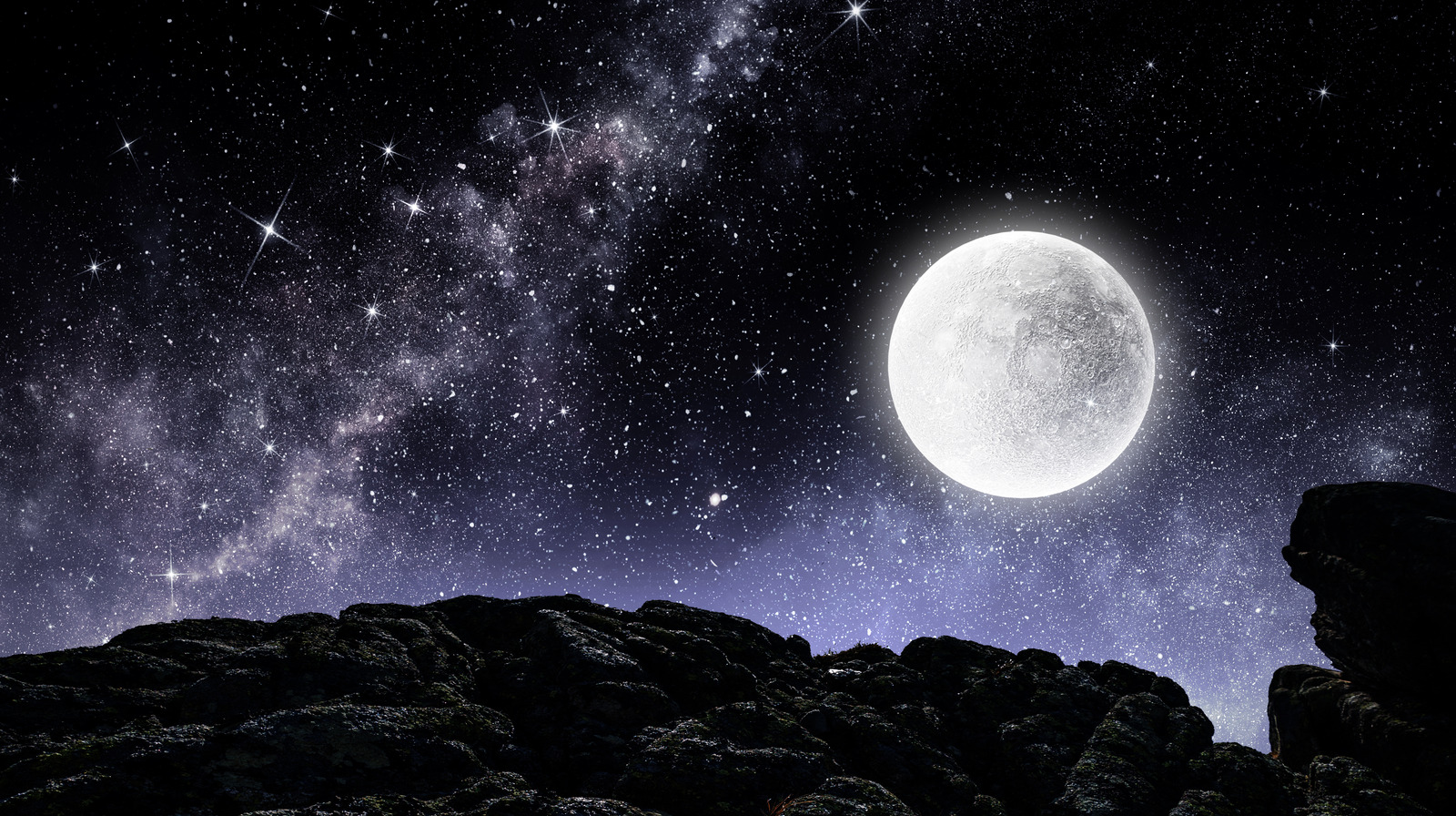 How The June 14 Full Moon Will Affect You If You're An Aries
