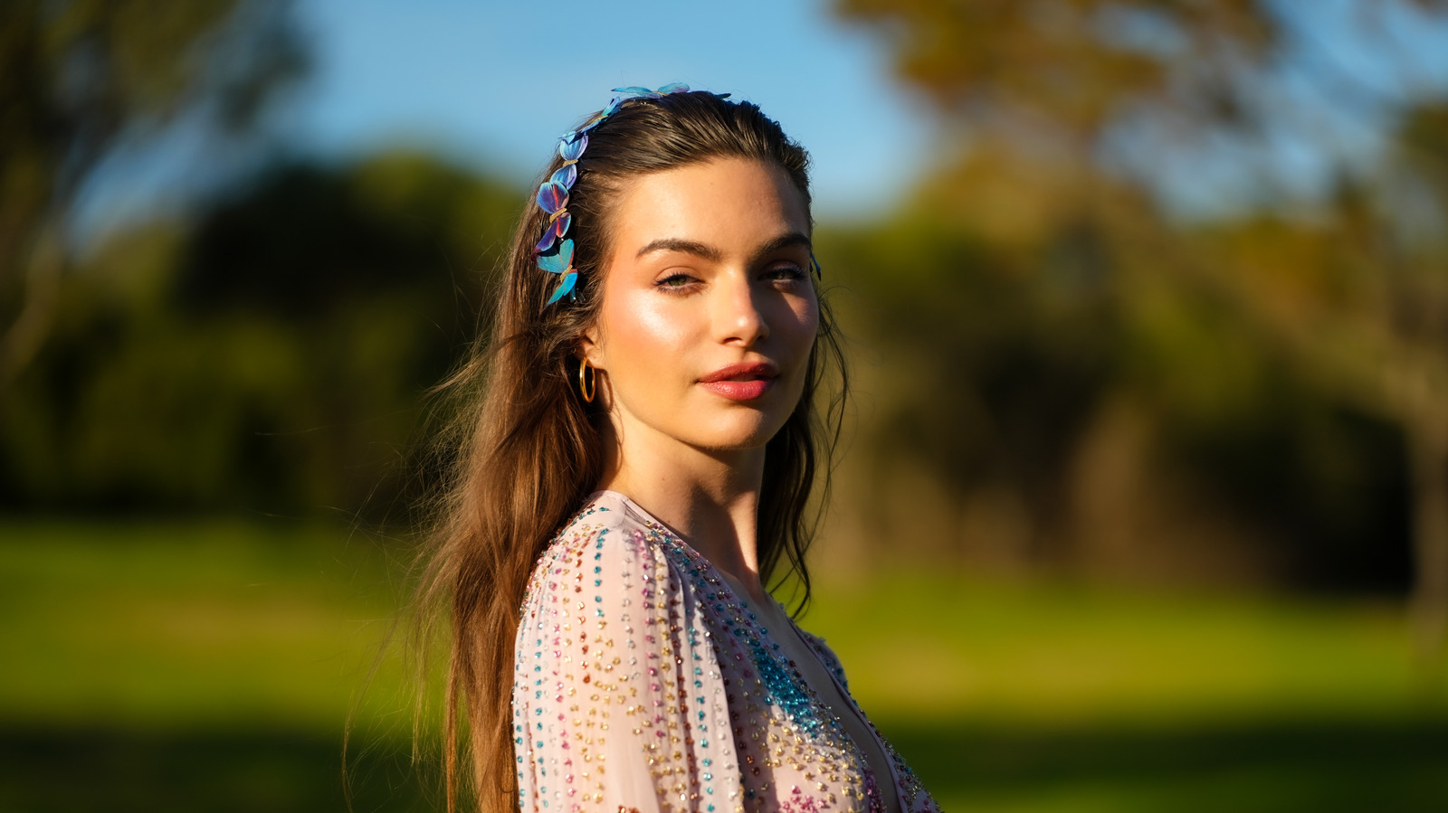 How To Keep Dewy Makeup Going Strong All Day Long