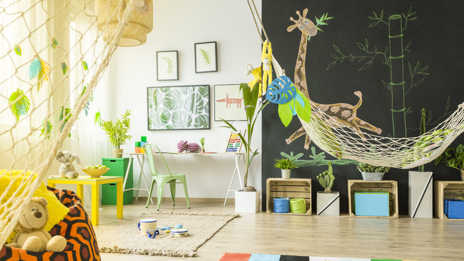 How To Pull Off A Animal-Themed Nursery
