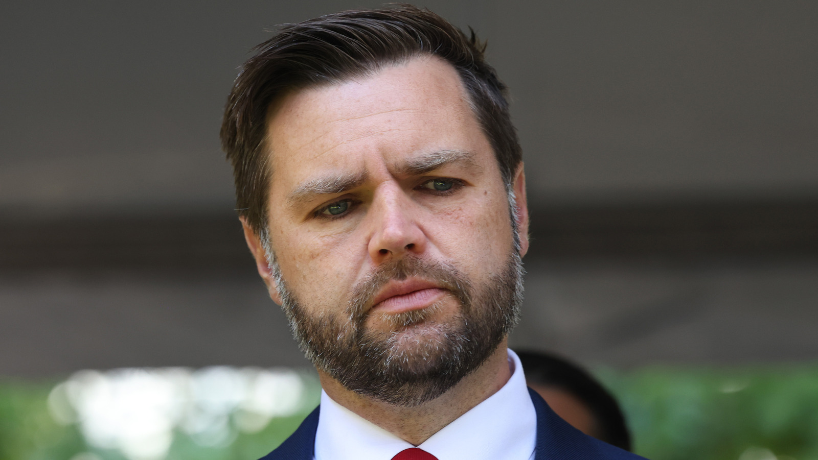 JD Vance's Past Comments On Obama Hint At Jealousy Of The Former President