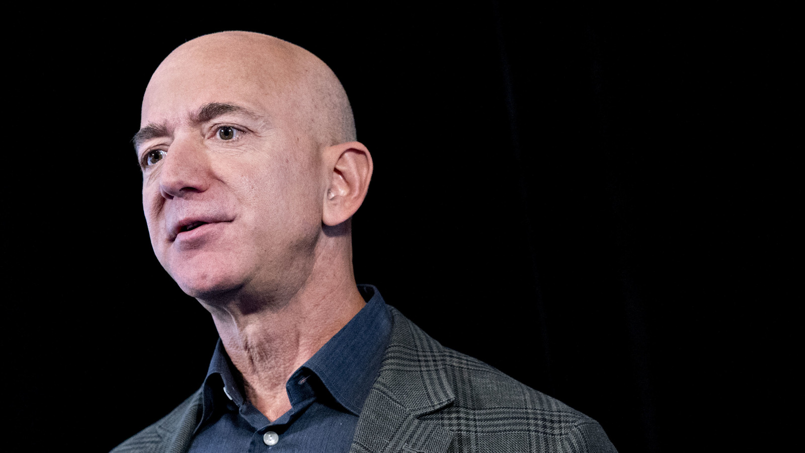 Jeff Bezos Bio Affair Divorce Net Worth Ethnicity