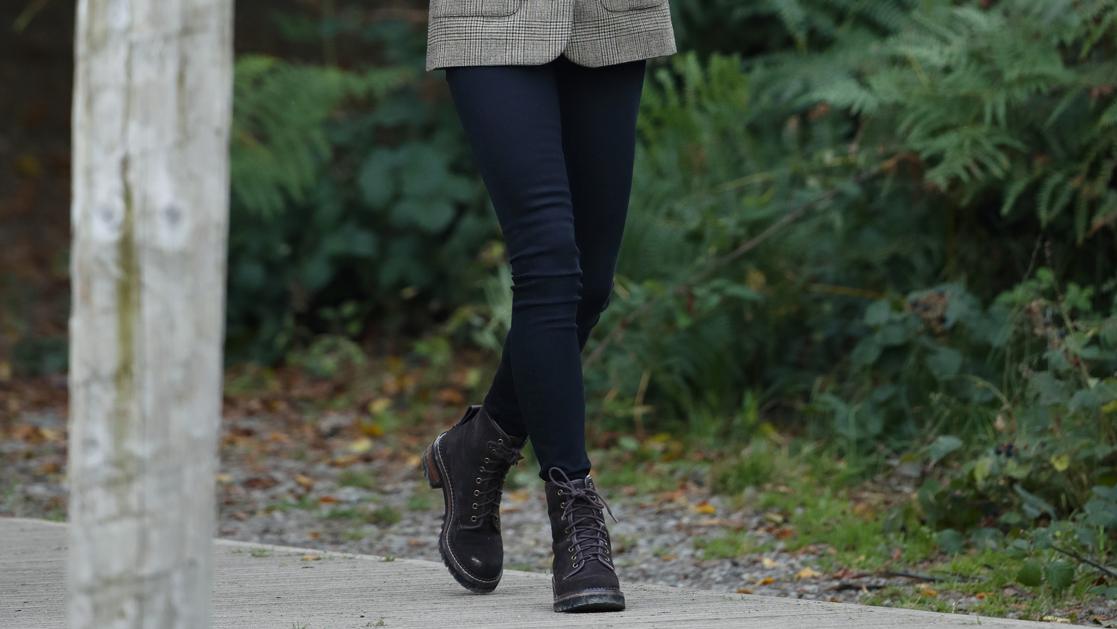 Jeggings Are Making A Comeback - Here's How To Modernize The Look