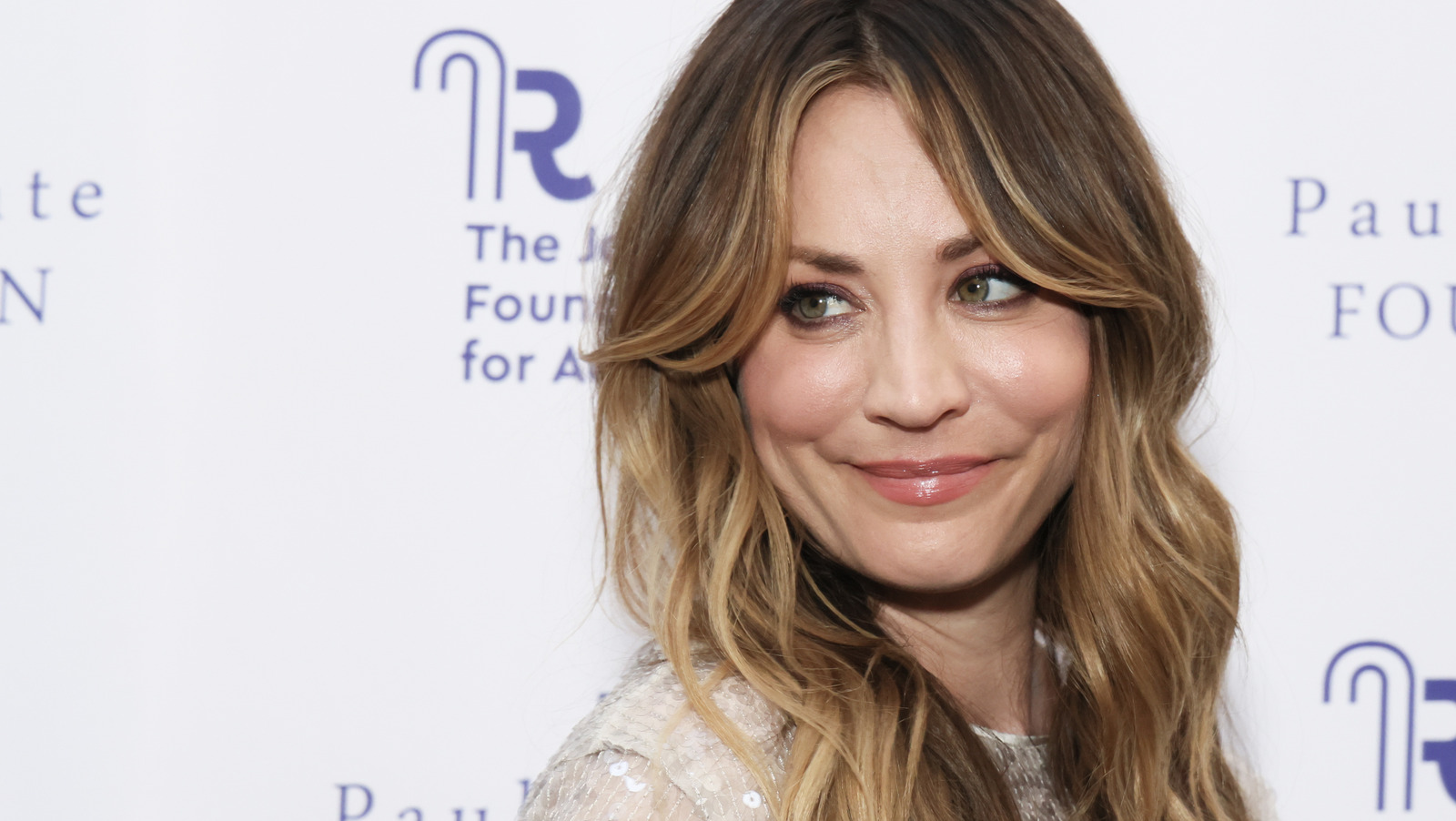 Kaley Cuoco's Style Transformation Has Heads Turning