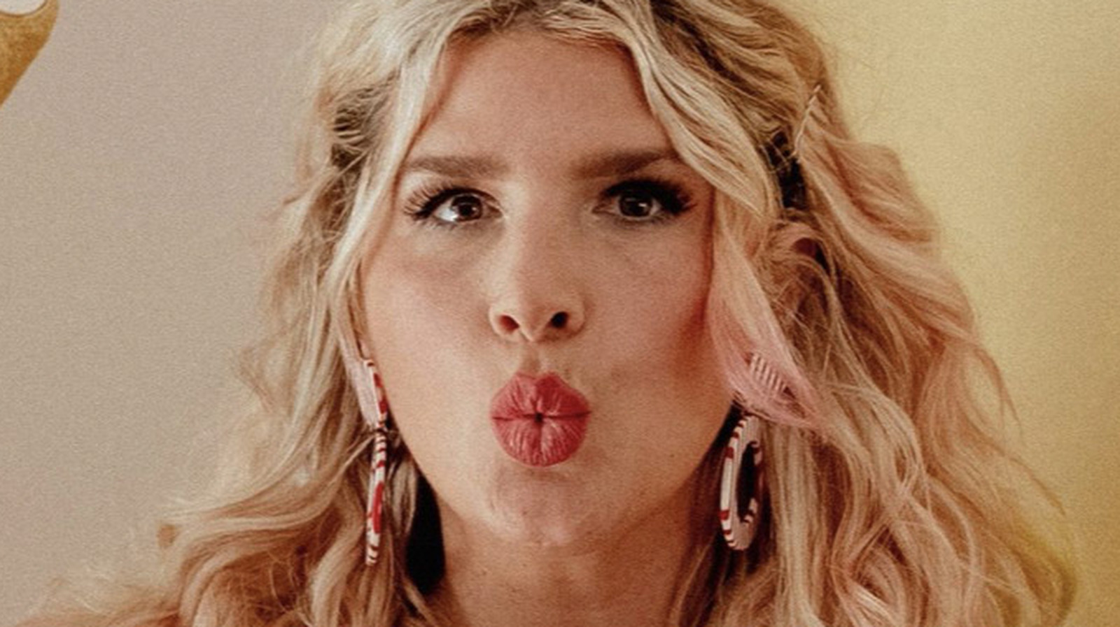 Kate And Joey Of Mr. Kate Dish About Their New Spring Collection ...