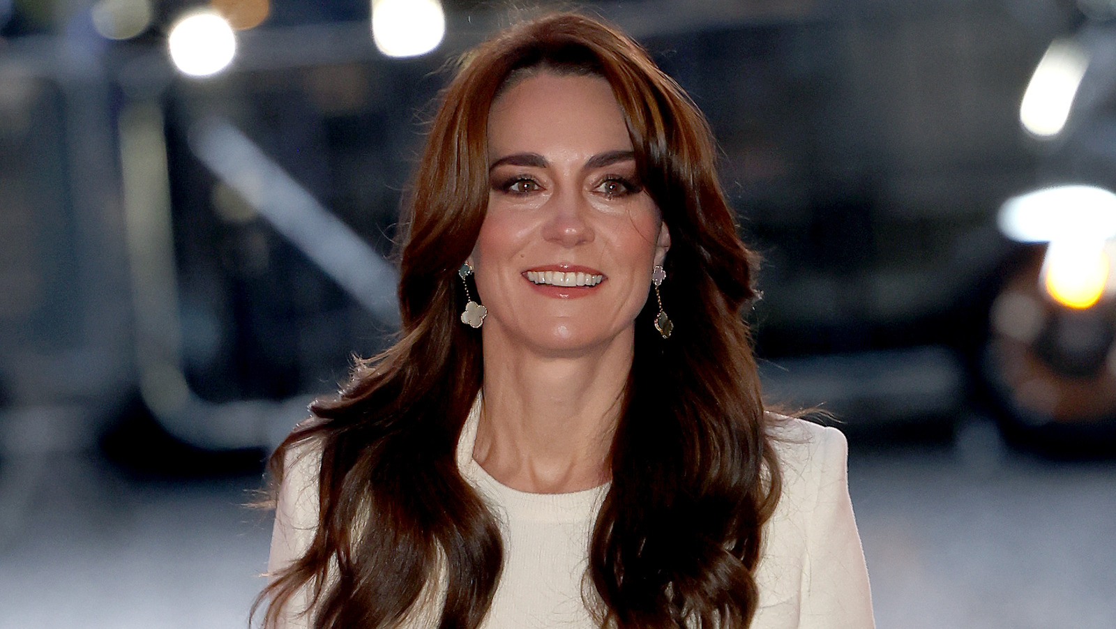 Kate Middleton's Absence From The Public Eye Has Everyone Talking About ...