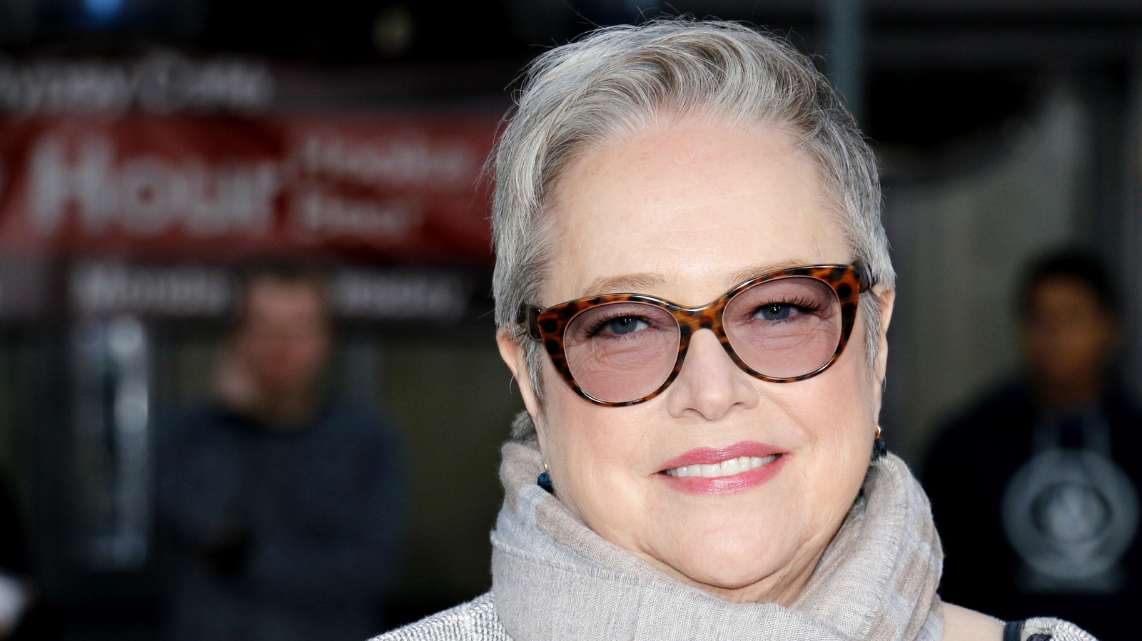 Kathy Bates Is Unrecognizable After Stunning Weight Loss Transformation