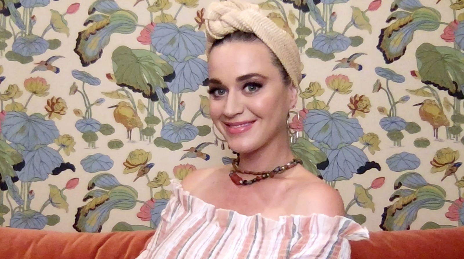 Katy Perry's Postpartum Selfie Has Everyone Talking