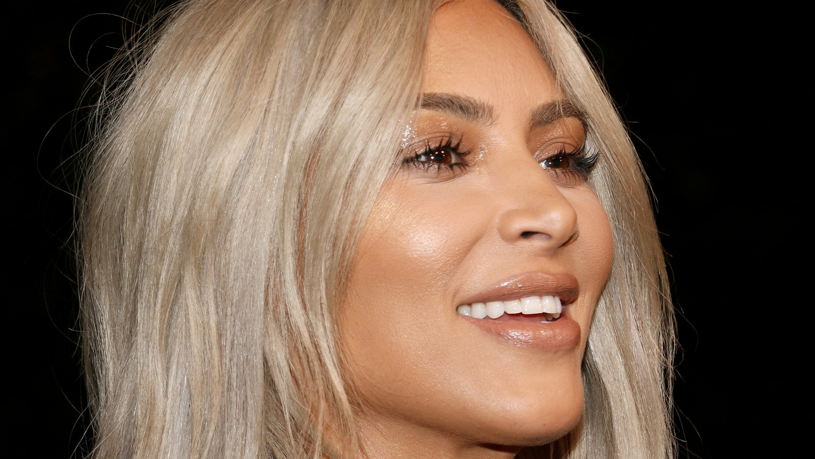 Kim Kardashian Is Channeling A Fairytale Princess With A Twist In ...