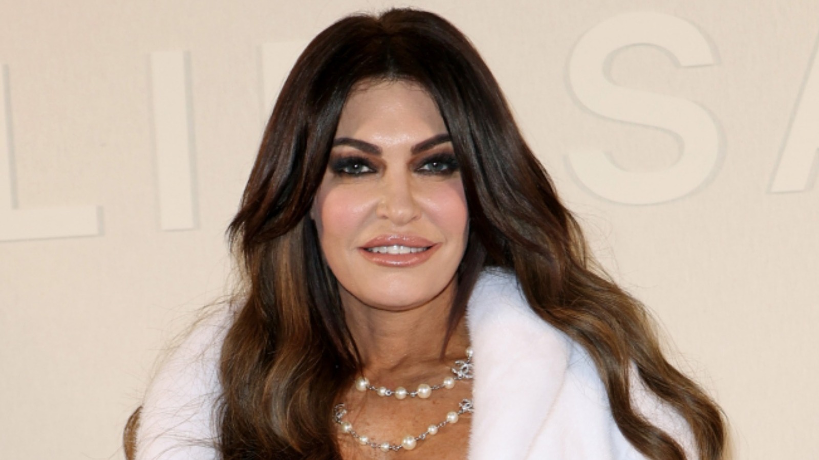 Kimberly Guilfoyle Looks Like A Lauren Sanchez Knockoff In Tacky Lace Gown