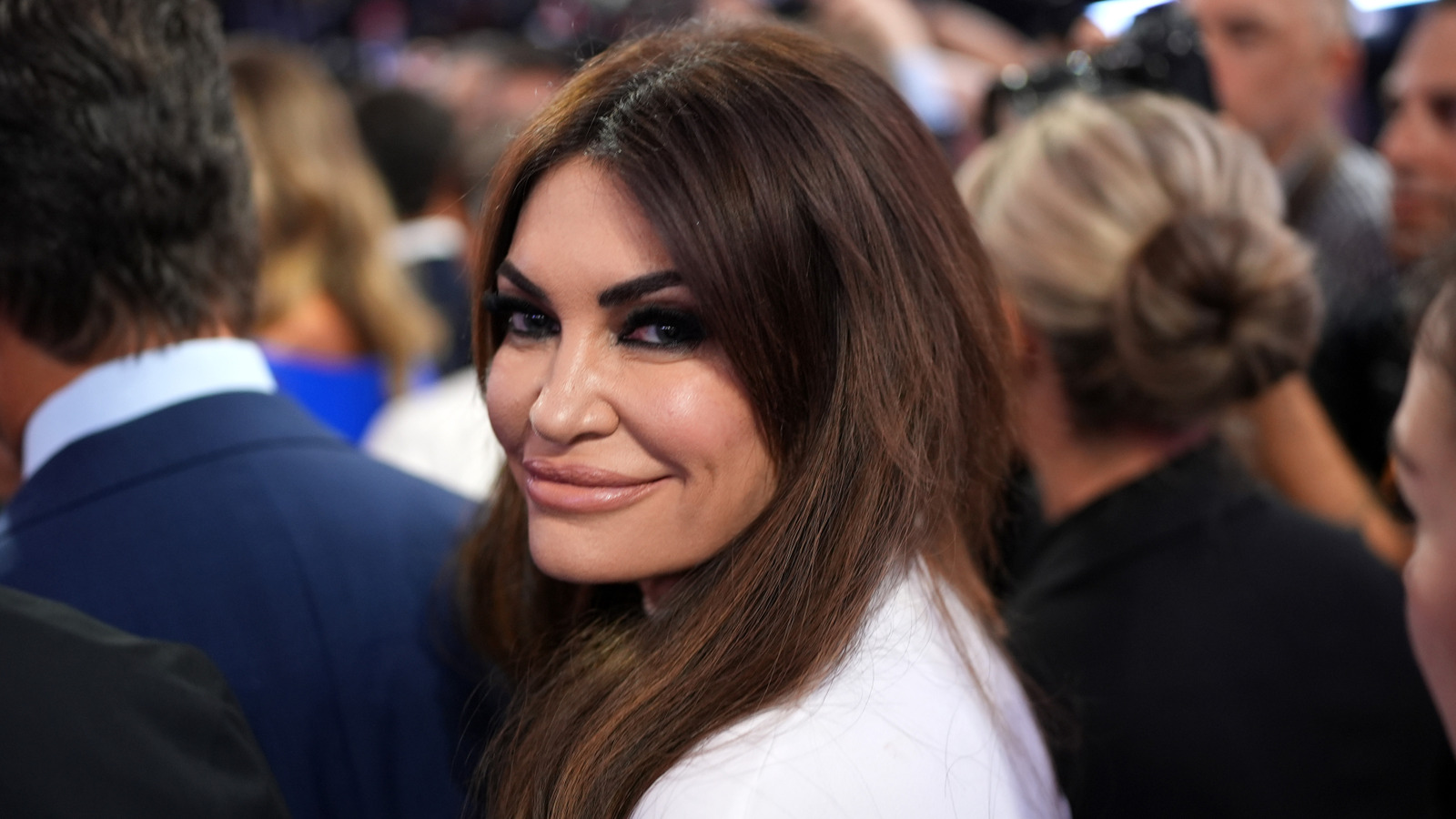 Kimberly Guilfoyle Looks So Different Wearing Glasses