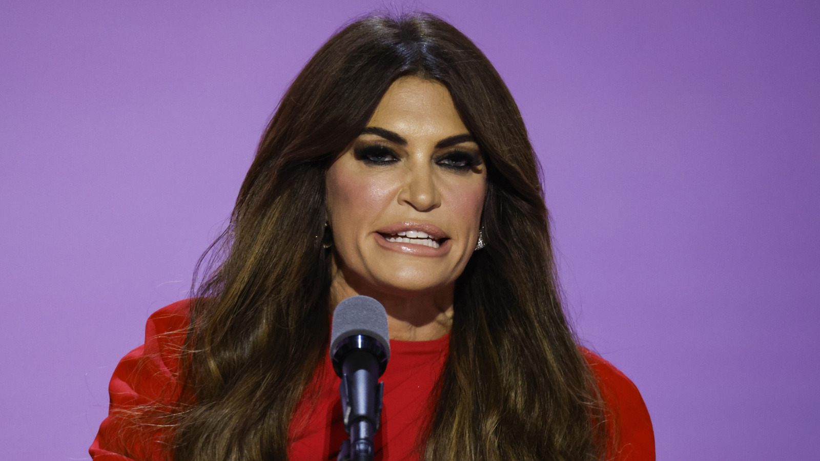 Kimberly Guilfoyle's Eye Color Remains A Mystery: Makeup, Photoshop Or ...