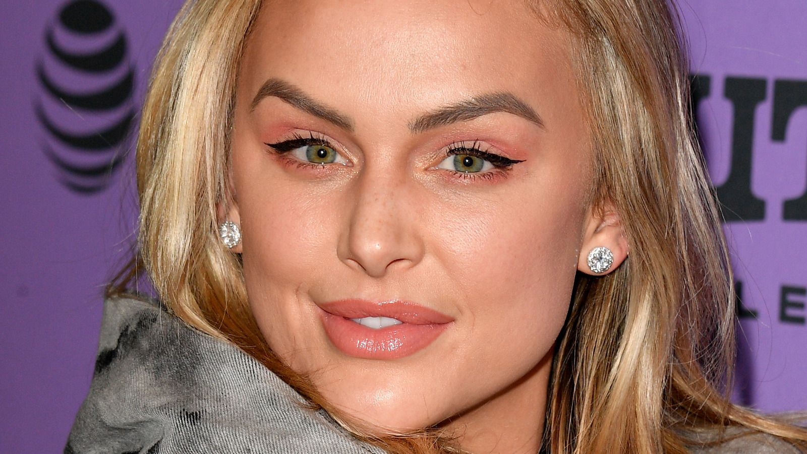 Lala Makeup Brand | Saubhaya Makeup