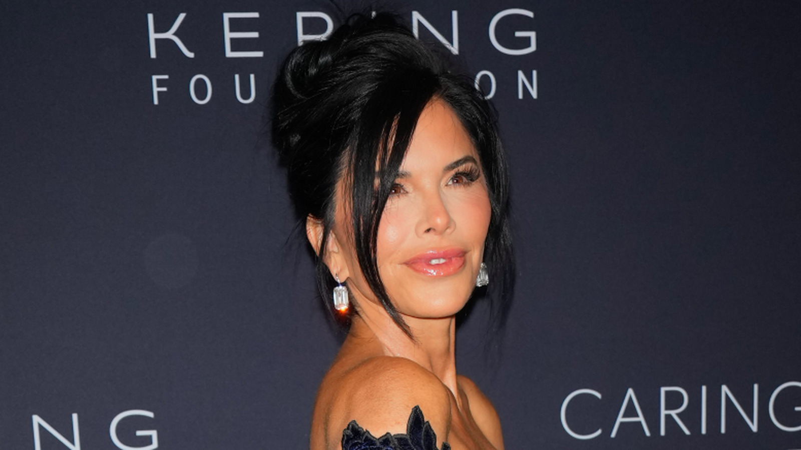 Lauren Sanchez's Kardashian Vibes Earned Her The Kris Jenner Seal Of ...