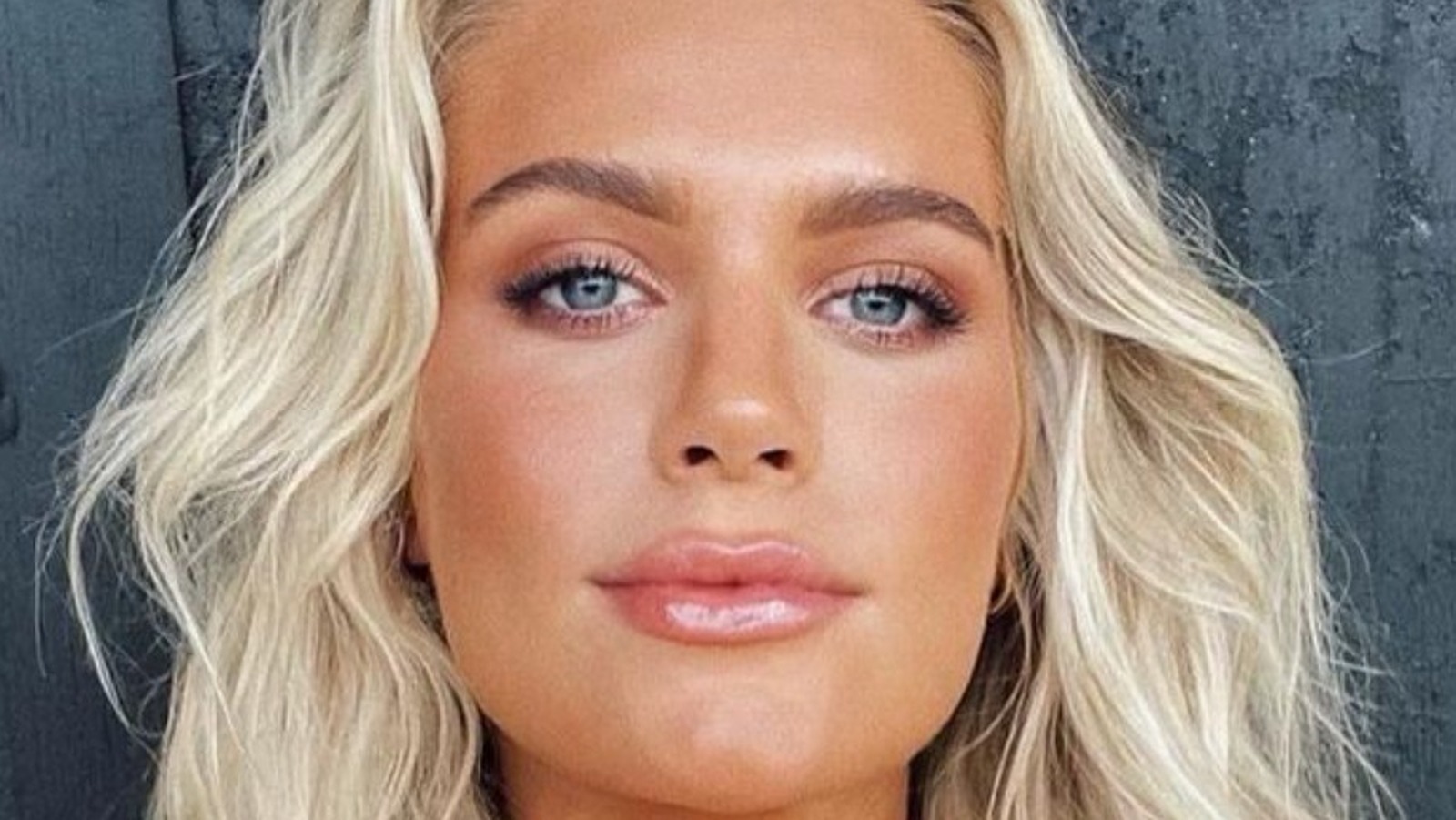 Madison LeCroy Shares Her Essentials For Beauty Sleep