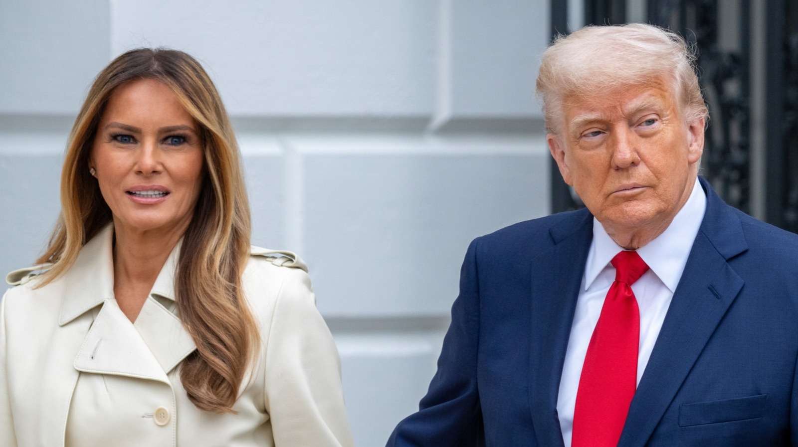 Melania Trump Was Surely Side-Eyeing Donald Over These Cozy Pics With ...