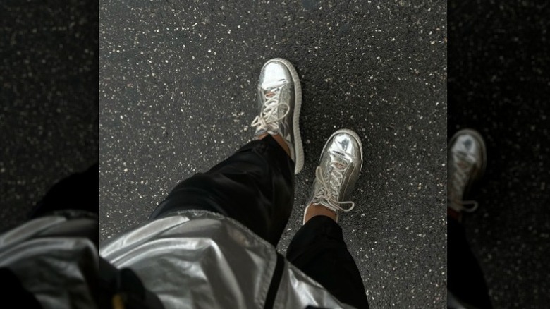 Metallic Shoes Are The Most Stylish Way To Rock The Super Shiny Trend ...