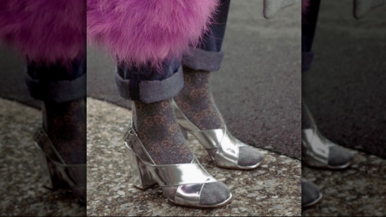 Metallic Shoes Are The Most Stylish Way To Rock The Super Shiny Trend ...