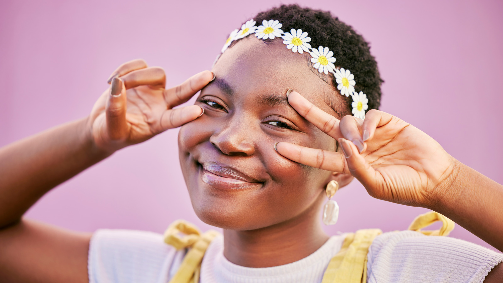 Micro Makeovers: Why Pinterest Predicts Beauty Trends Are Simplifying